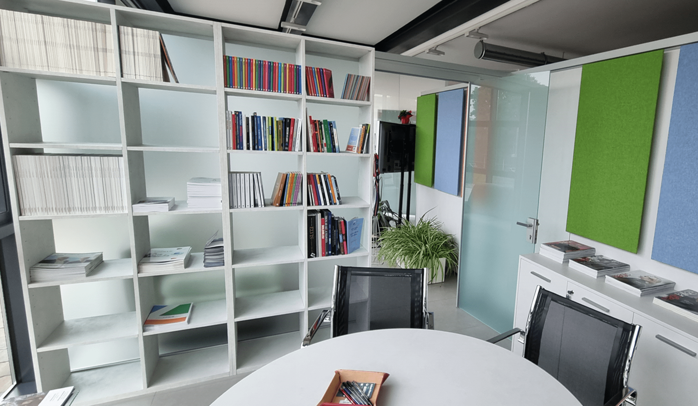 BIBLIOTECA IN AZIENDA - Uniweb